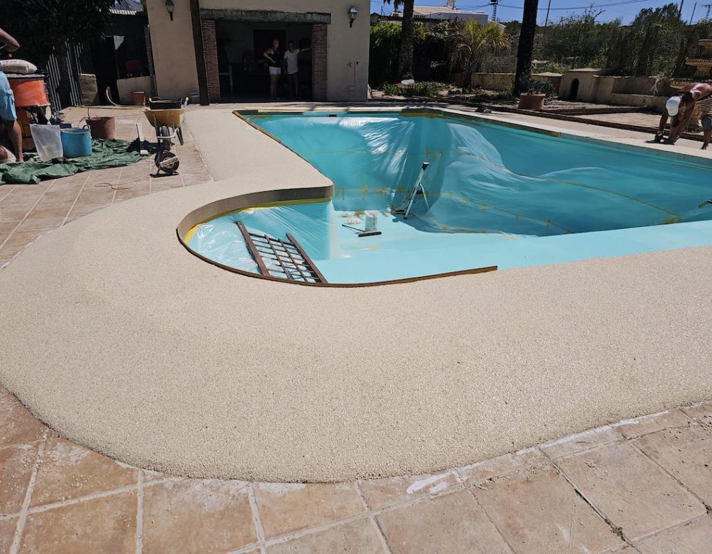 Natural Stone Carpets & Resin-Bound Surfaces in Spain